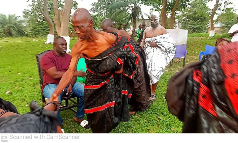 WNR/ Nana Ackaah Osuaman III Charges New Chief: "Decongest Bibiani ...